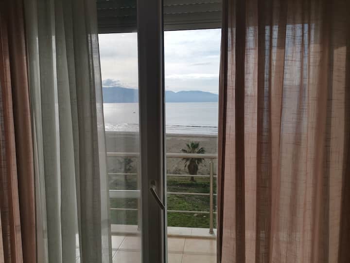 Relax Rental 30 Meters From The Sea. - Vlora