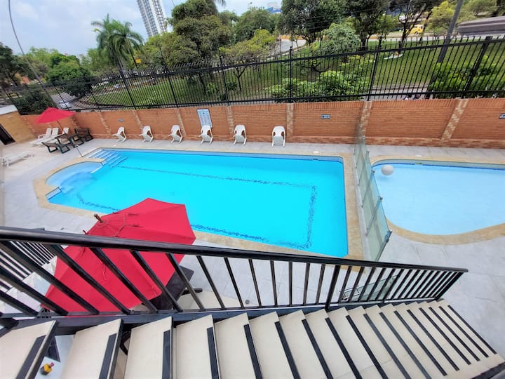 Amplio Apto Cerca A Neomundo - Floridablanca