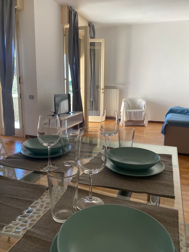 Appartamento Luminoso Vista Lago - Moniga del Garda