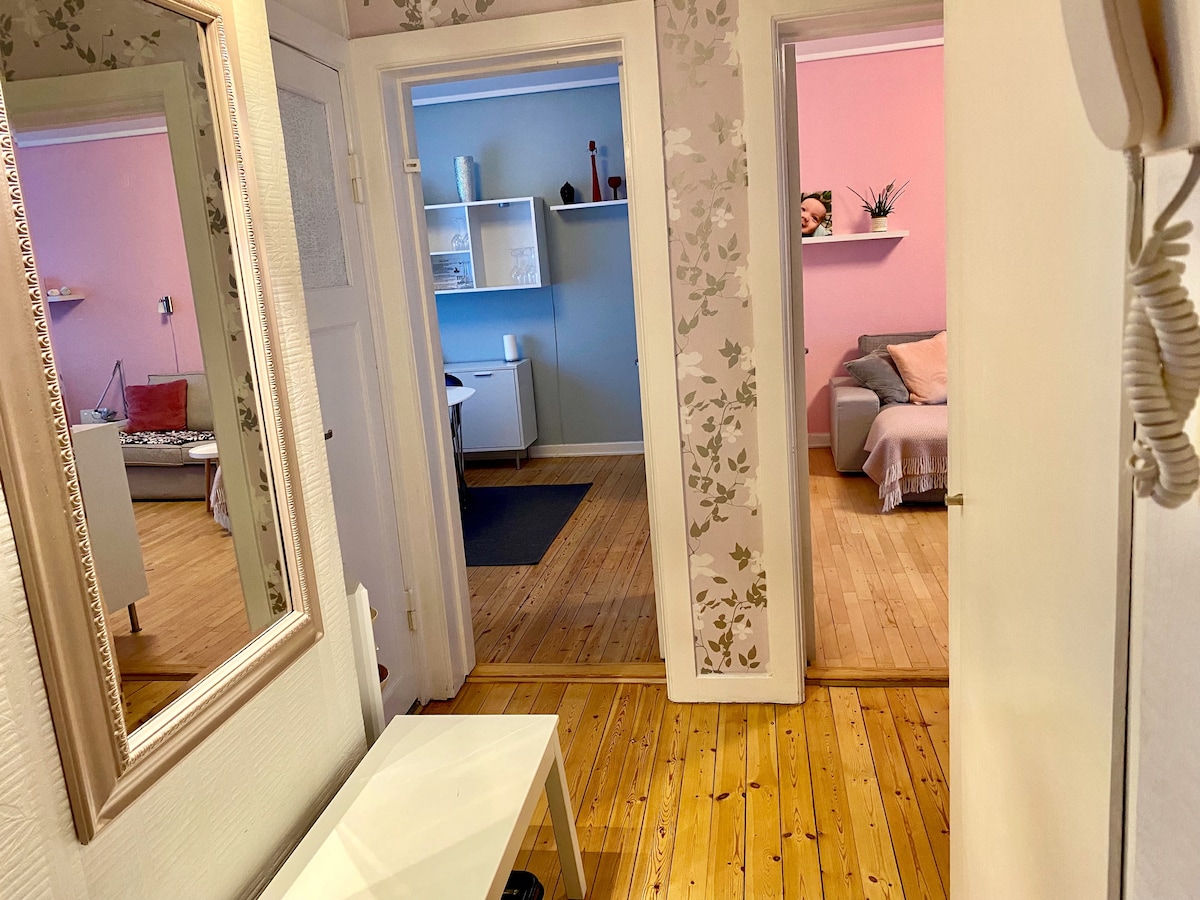 Beautiful and quiet bright room - Flats for Rent in Copenhagen, Denmark ...