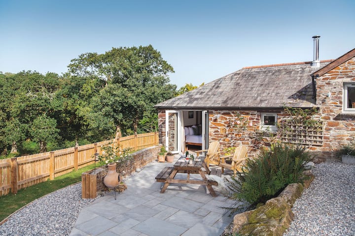 Riverside Cottage On Private Wildlife Estate 2-bed - Wadebridge
