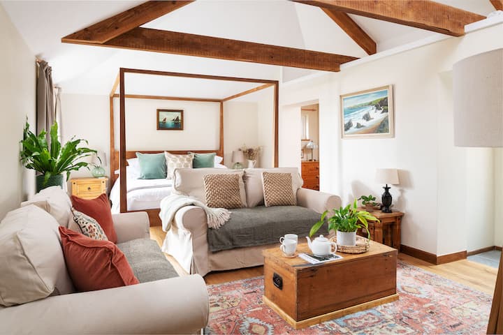 Riverside Cottage On Private Wildlife Estate 3-bed - Cornwall