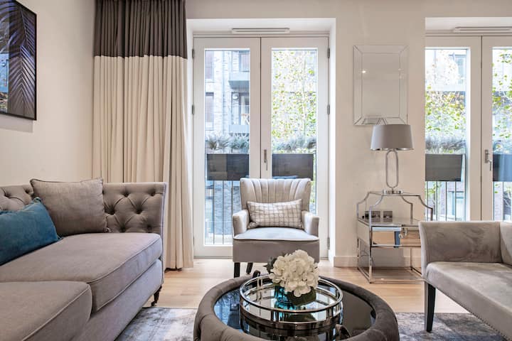 Amazing Townhouse - 4 Bed Interior Designed - 倫敦