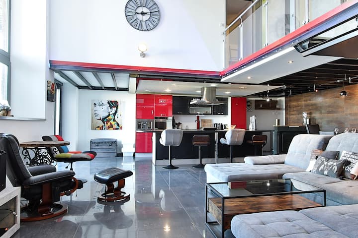 Loft 6 Personnes - Balneo - Terrasse - Parking - Mulhouse