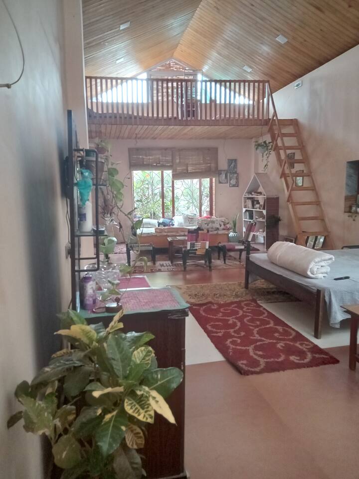 Frangipani Farmstyle Rustic Nest:homeawayfromhome. - Ahmedabad