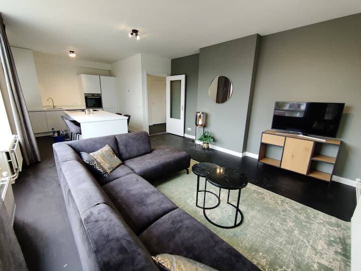 Spacious And Modern Apartment Near The City Center - 에인트호벤