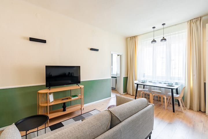 Sunny Luxurious 2-bedroom Home By Jewish District - Budapest