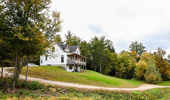 The Hummingbird House - New Hampshire (State)