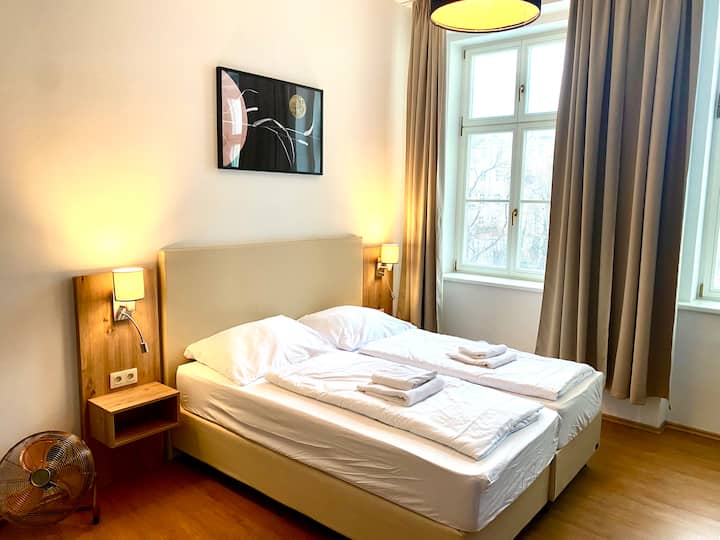 Anglicka Downtown 150 Sq.m. Apt. Ii - Prague