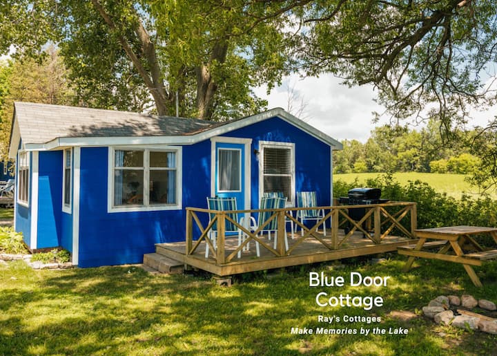 Blue Door Cottage - Sand Banks