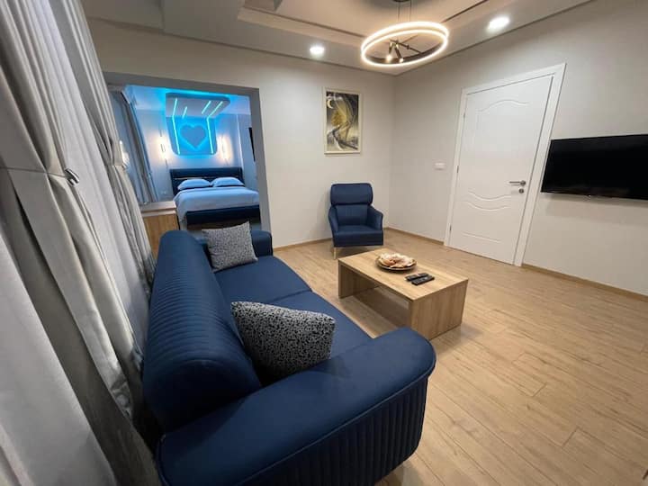 Suite In City Center - Tirana