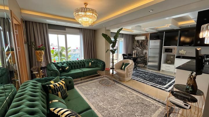 Двухуровневая Квартира З. 220 м.  большой семье - Alanya