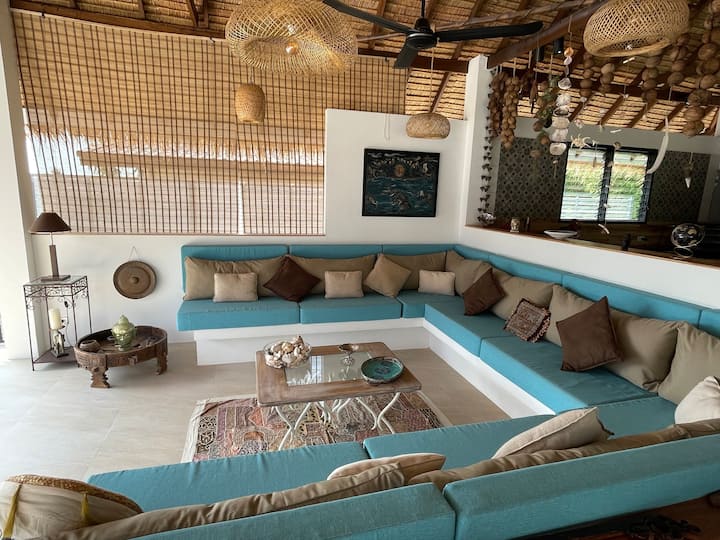 La Villa Tropicale
2 Min. Walk From Hin Kong Beach - Ko Pha-ngan