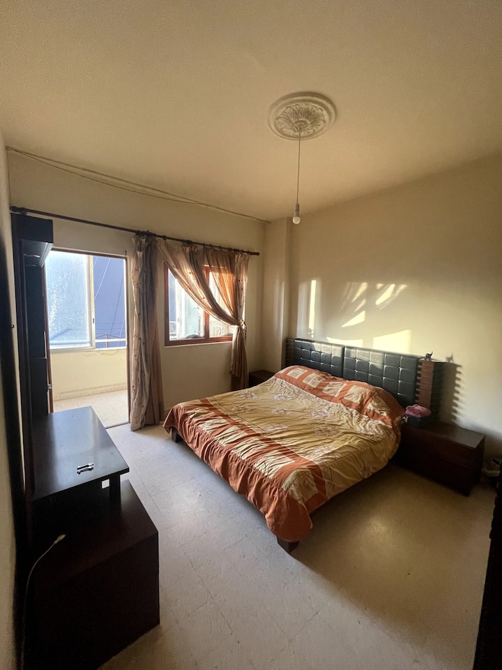 Comfortable Room In Spacious Apartment In Jdeideh - Lebanon