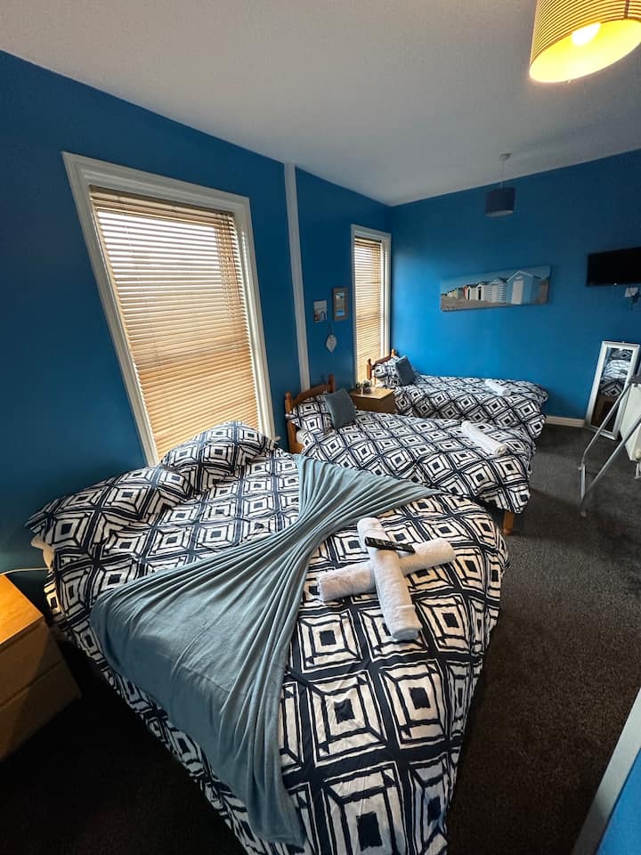 Winter Gardens Flat 3 - Family Apartment - Blackpool
