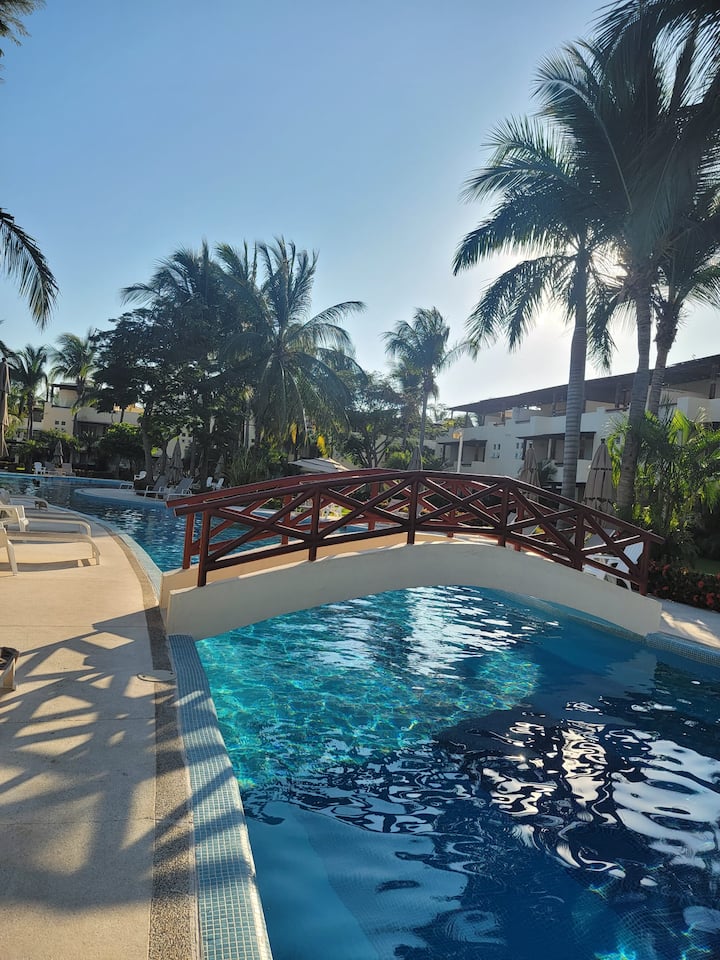Hermosa Villa
Residencial Diamante - Acapulco