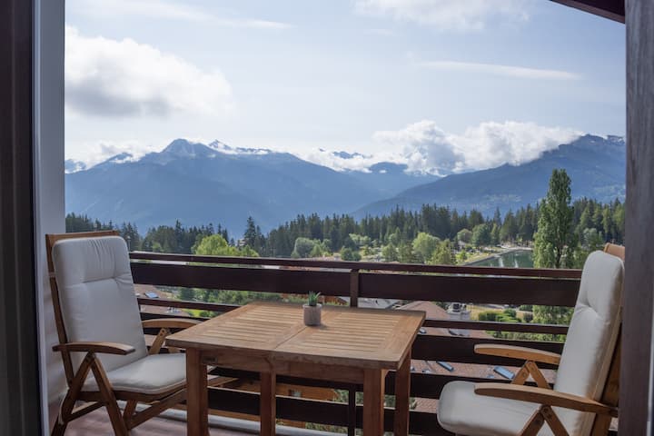 Cocon Sous Les Combles Avec Vue Sur Le Lac Moubra - Crans-Montana