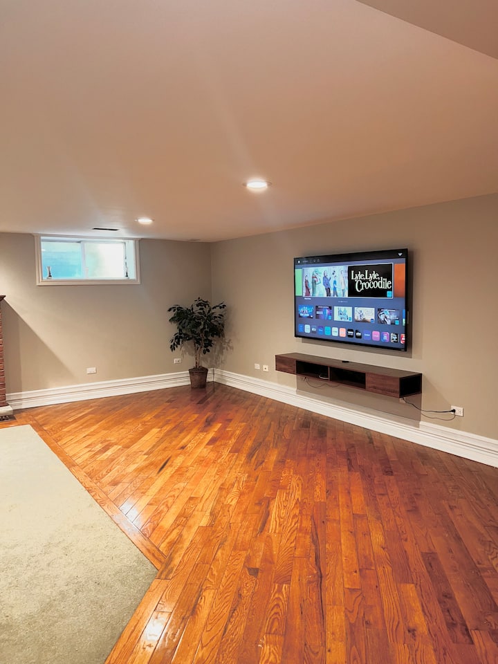 Apt In Downtown Bowmanville Sleeps 8 - Bowmanville