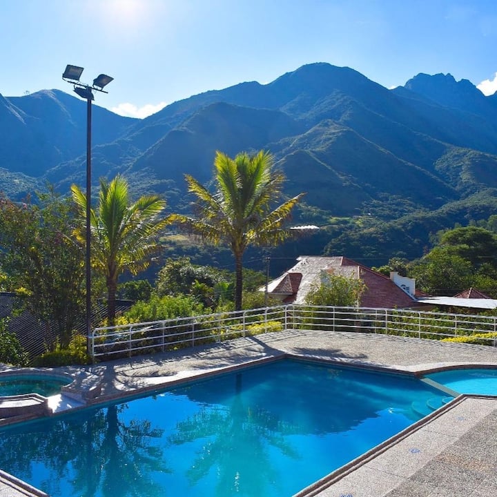 Vista Linda-yunguilla-hermoso Lugar En El Valle - Santa Isabel