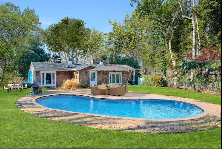 Serenity Cottage - Sag Harbor, NY