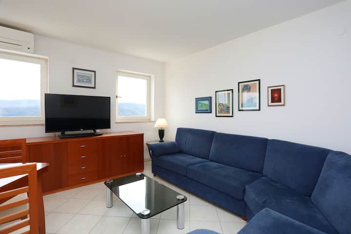 Sea View Apartment With Two Bedrooms - Rabac