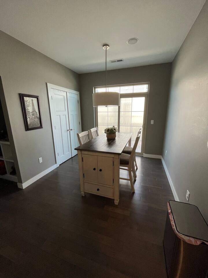 Private Room For Rent - Iowa City