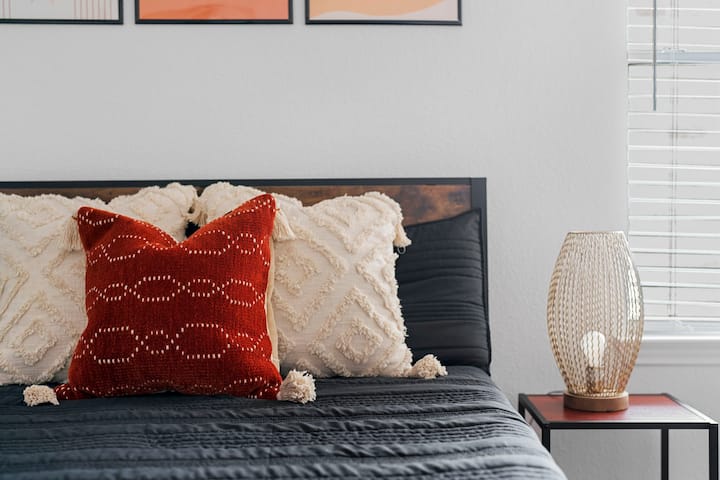 Pets Welcome; Cozy Cedar Park Home, Close To Atx - Leander, TX