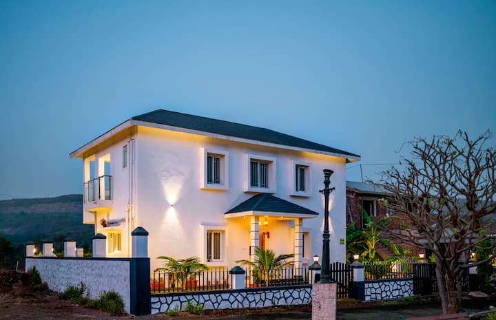Spicymango Villa Gardena |Luxurious Villa Karjat - Karjat