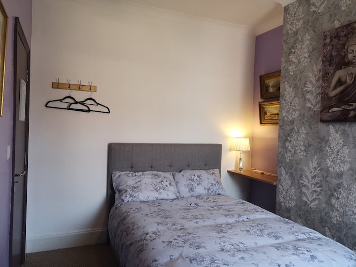 13 Minute Walk From Station & City Centre. - Carlisle