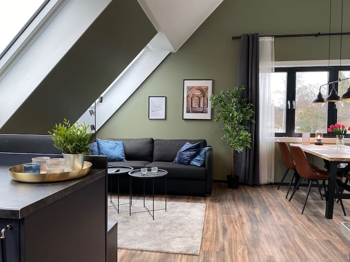 Penthouse Studio; 2 Adults + 2 Children - Stockholm