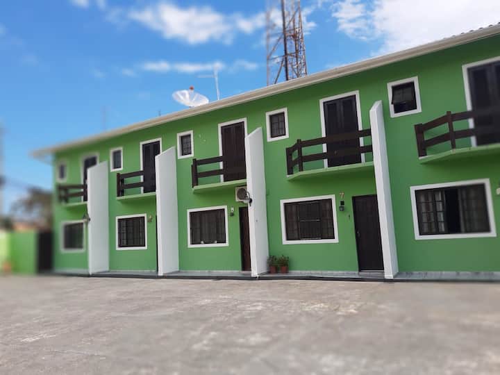 Casa Em Caraguá / Praia Martim De Sá - Caraguatatuba