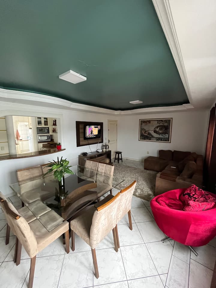 Apartamento Grande - Tubarão