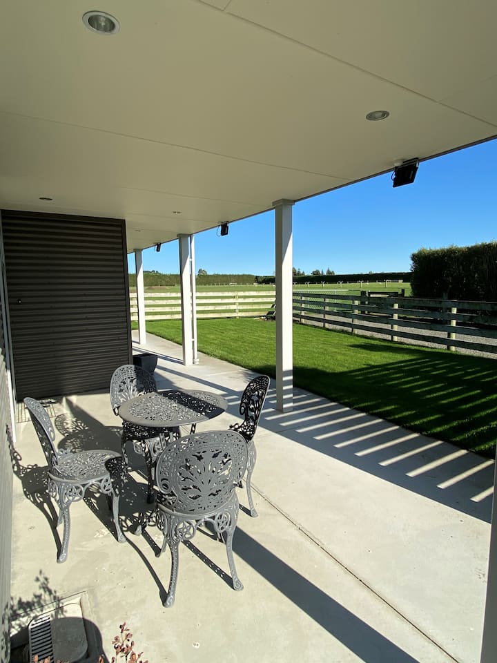 Rural Retreat - Rolleston