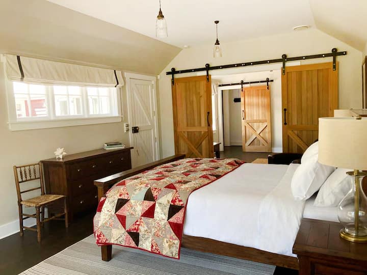 West Wing At The Redbarns, Otahuna Rd, Tai Tapu - Governors Bay