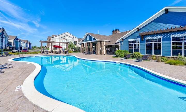 An Exquisite 3 Bedroomtownhome In Zionsville - Traders Point, IN