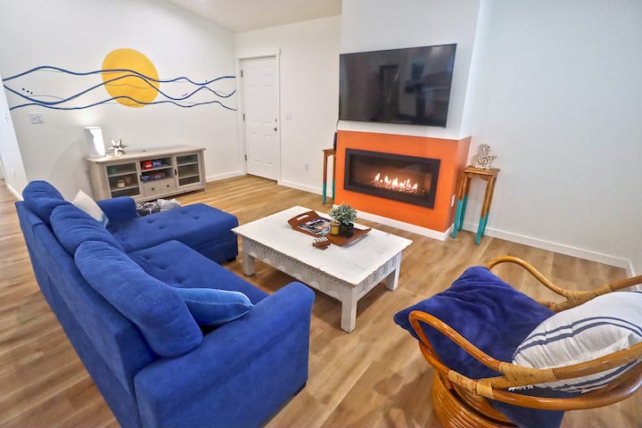 Surf Bungalow - Dogs Welcome! - Ocean Shores, WA