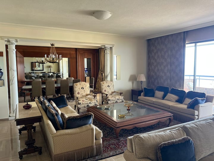 Lavishly Furnished Apt, Bliss St, Partial Sea-view - Beirut