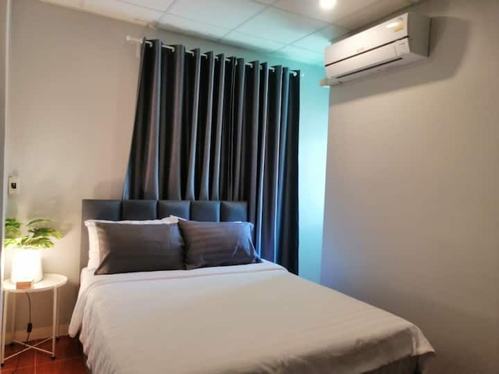 Cozy Tiny Room - Wat Pho - Bangkok