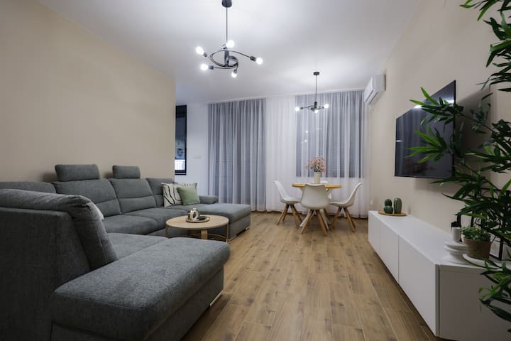 North Views Luxury Apartment - Subotica