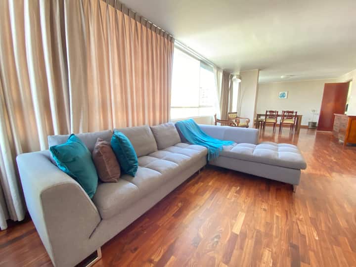 • Mystay 4 Bedroom Apartment • Key Location • - Lima