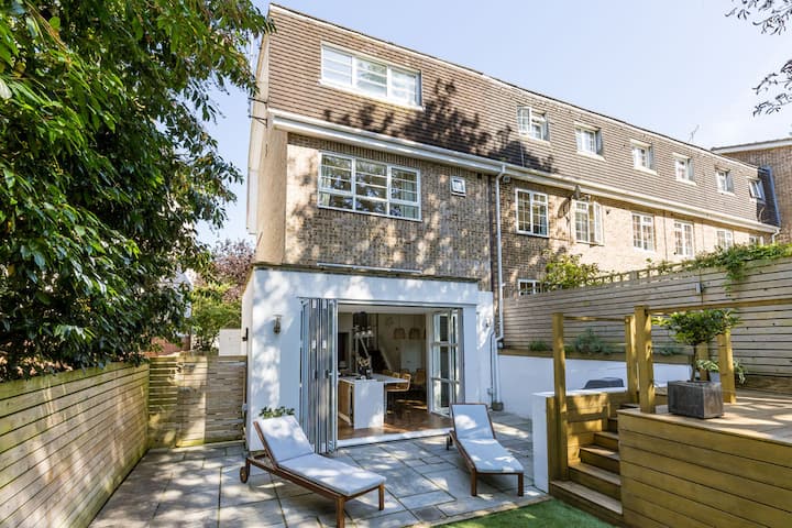 The South Coast Family Stay – 3-bed + Parking - Bournemouth