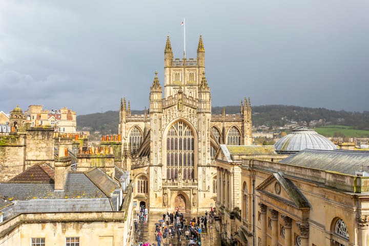 Bath Abbey Views - Stylish & Central - Bath