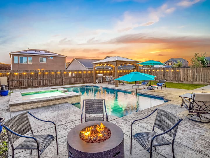 Heated Pool/spa Near Sequoia National Park - Visalia, CA