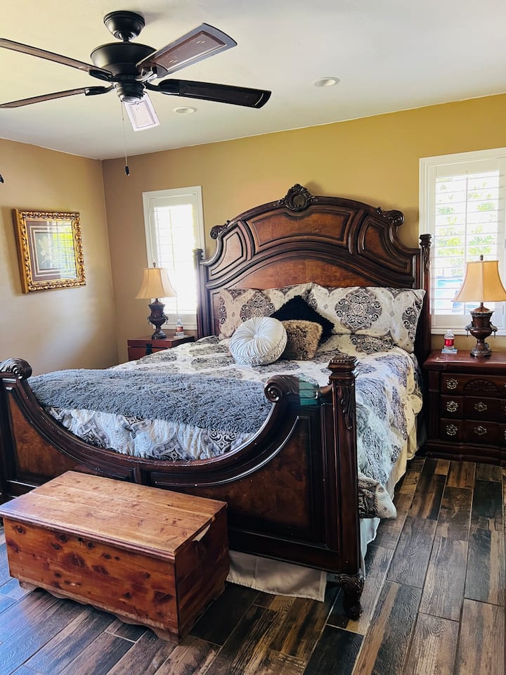 Paradise Ranch Master Suite - Fallbrook, CA
