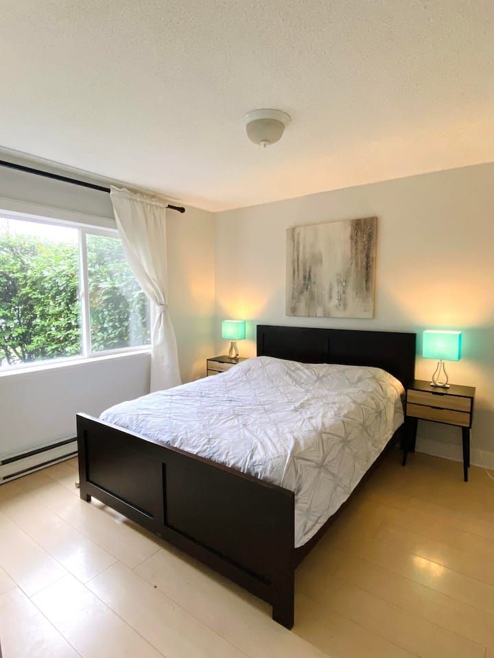 Cozy 2 Bd Suite Close To Trendy Main Street - Vancouver