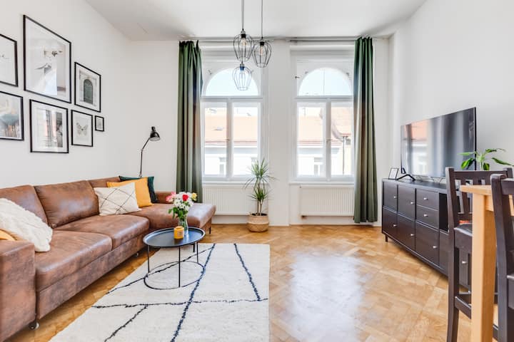 New Comfort Quiet 3 Bedrooms Central Apt - Lb8 - Praga