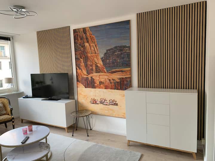 55 Qm Komplette Wohnung In Düsseldorf - Düsseldorf