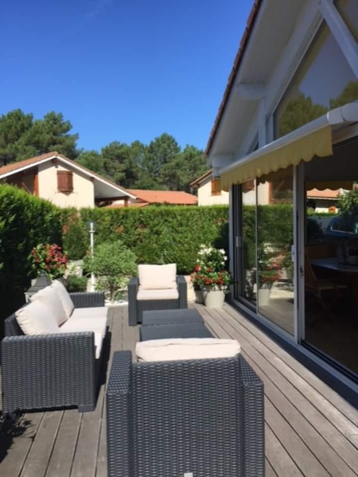 Maison De Vacances Avec Piscine Partagée - Gujan-Mestras