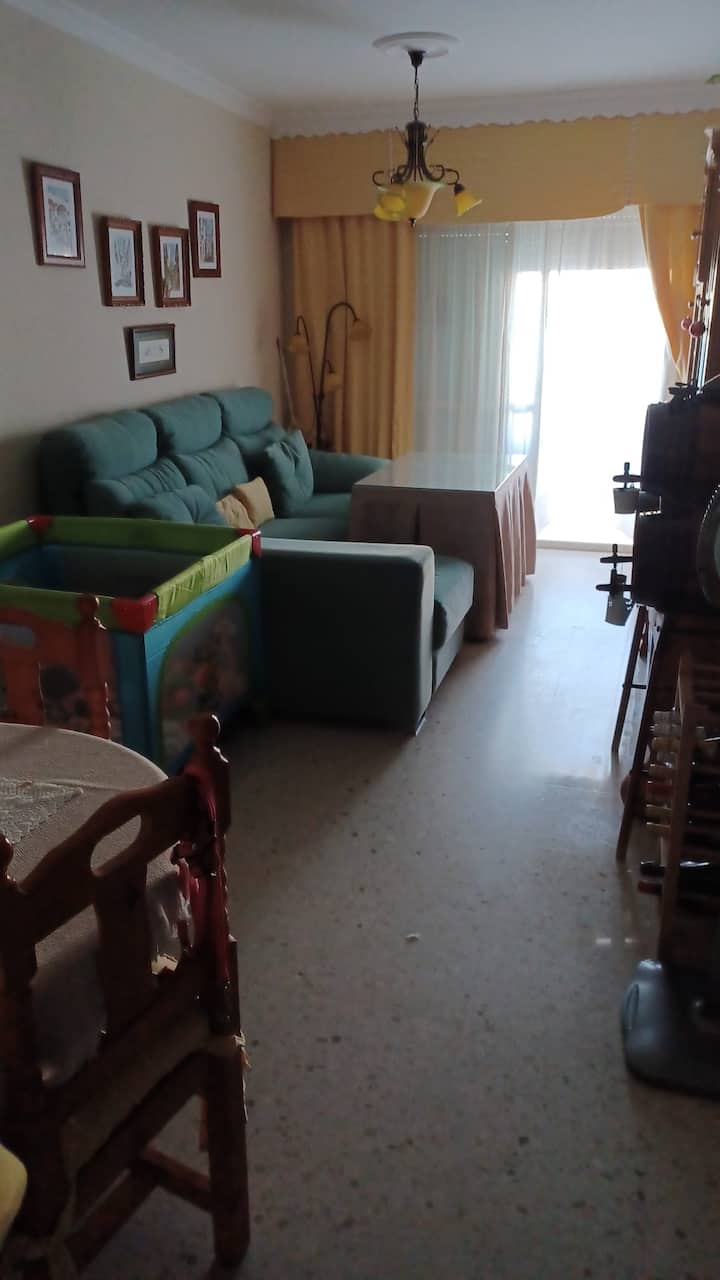 Habitación Para Dos Personas. - Rota