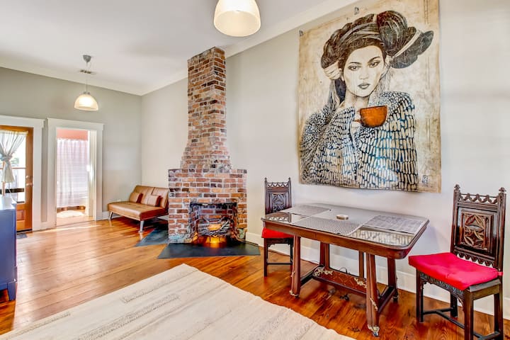 Savannah Chic, Historic Home - Savannah